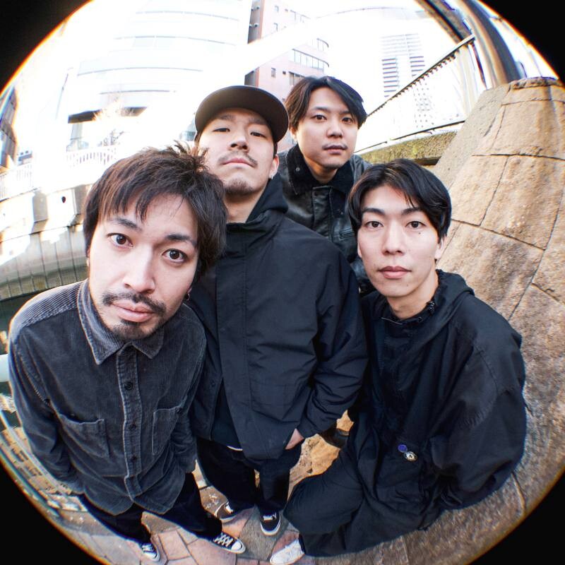 marbh、グランジ×エモの衝動を昇華させた1stアルバムから「It piles up」のMV公開 - ニュース | Rooftop